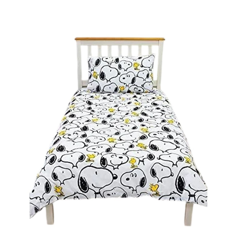 Peanuts Reversible Panel Snoopy Duvet Cover Set – Universal Textiles